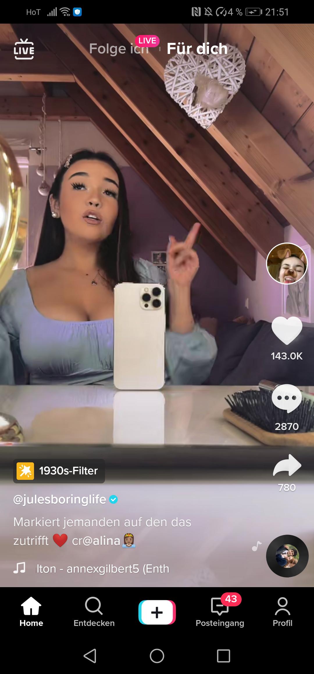 schon geile dinger | Scrolller