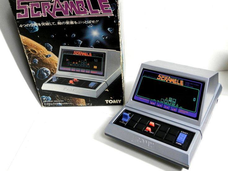 Scramble - 4-Bit Handheld Game | Scrolller