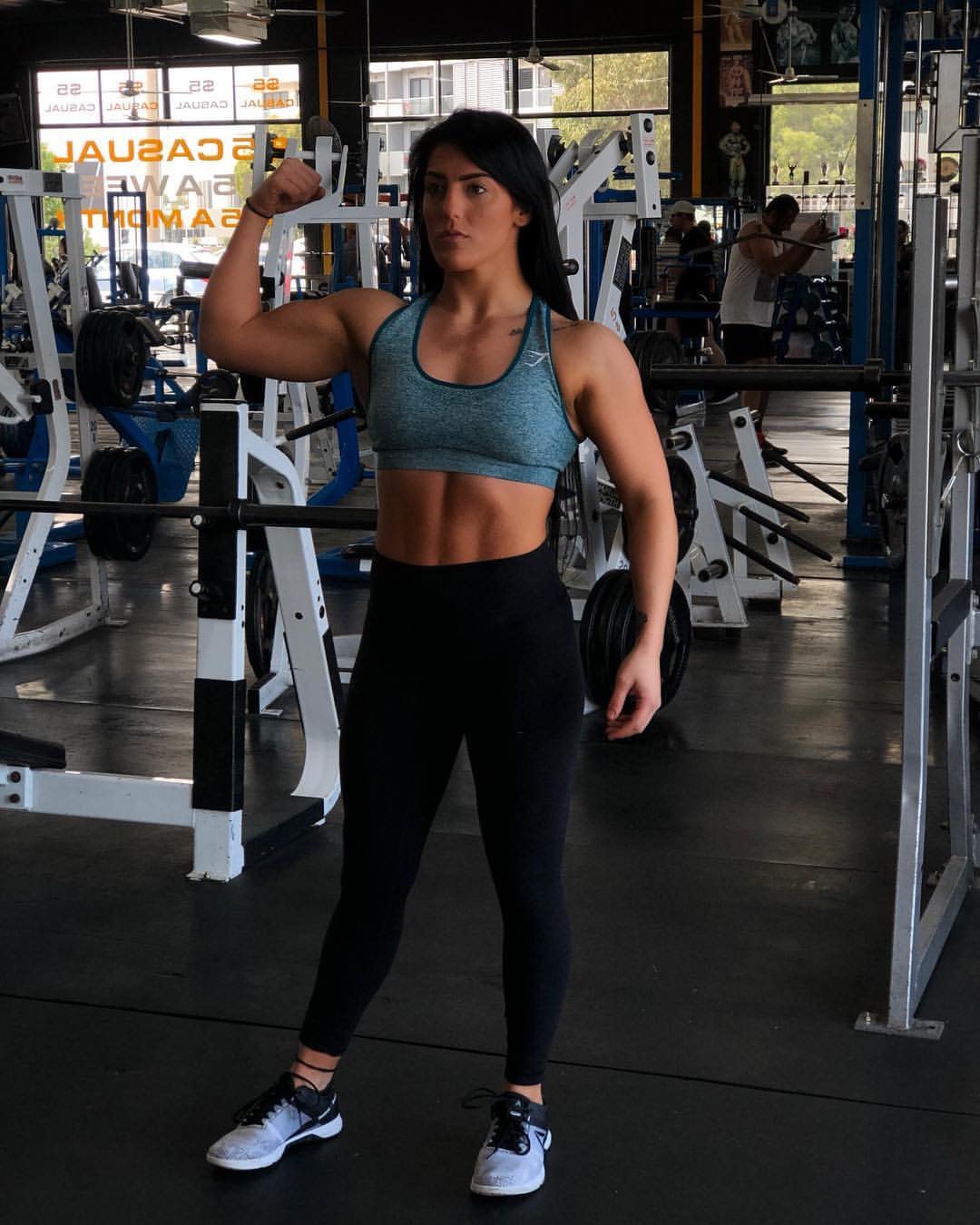 Sculpted physique | Scrolller