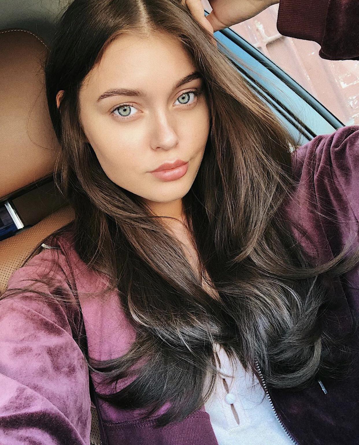 Seasons Greetings | Scrolller