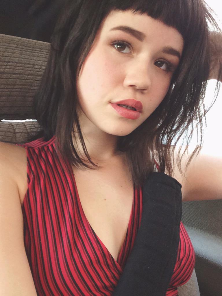 Second Daily | Scrolller