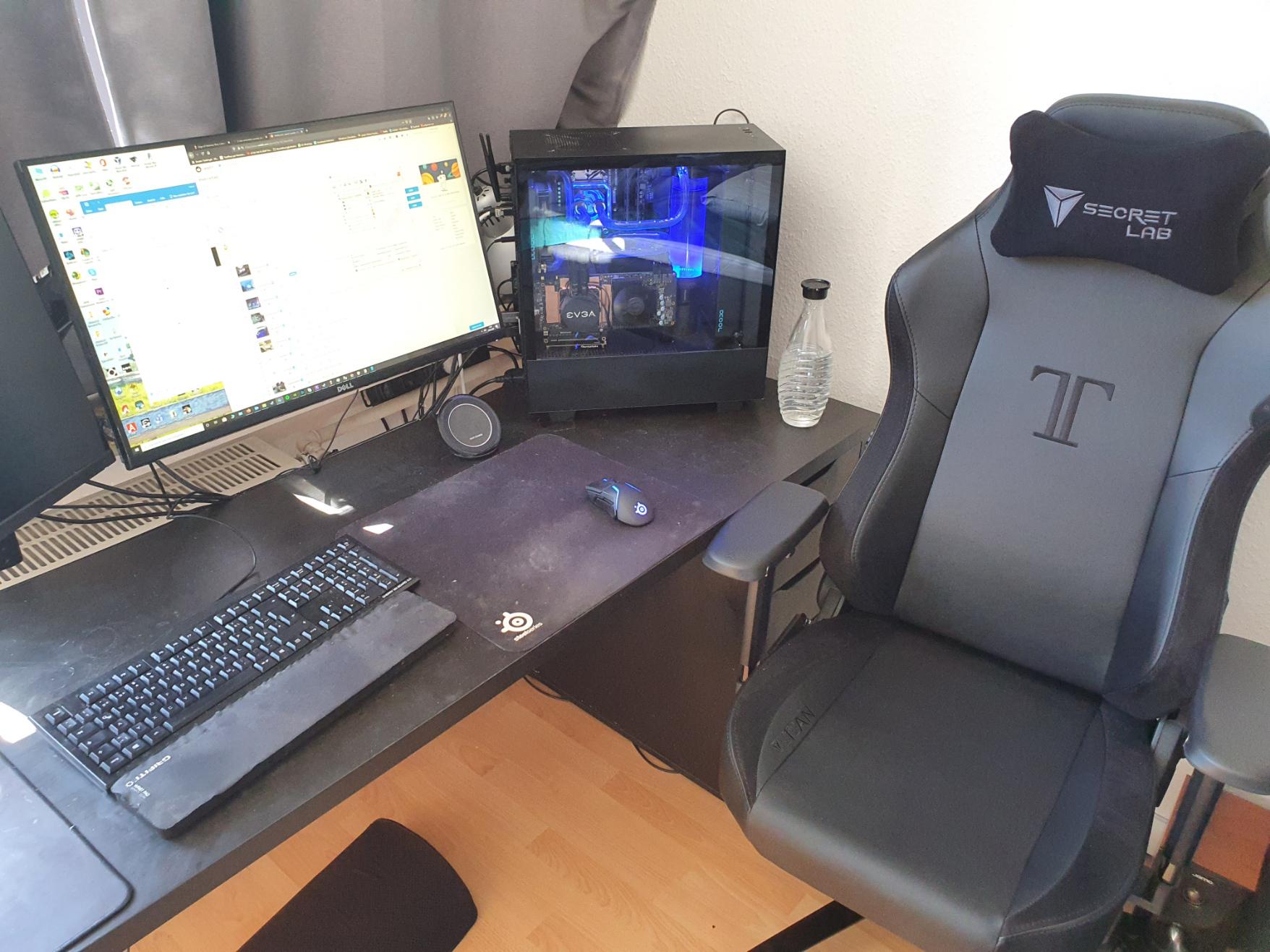 #secretlab setup | Scrolller