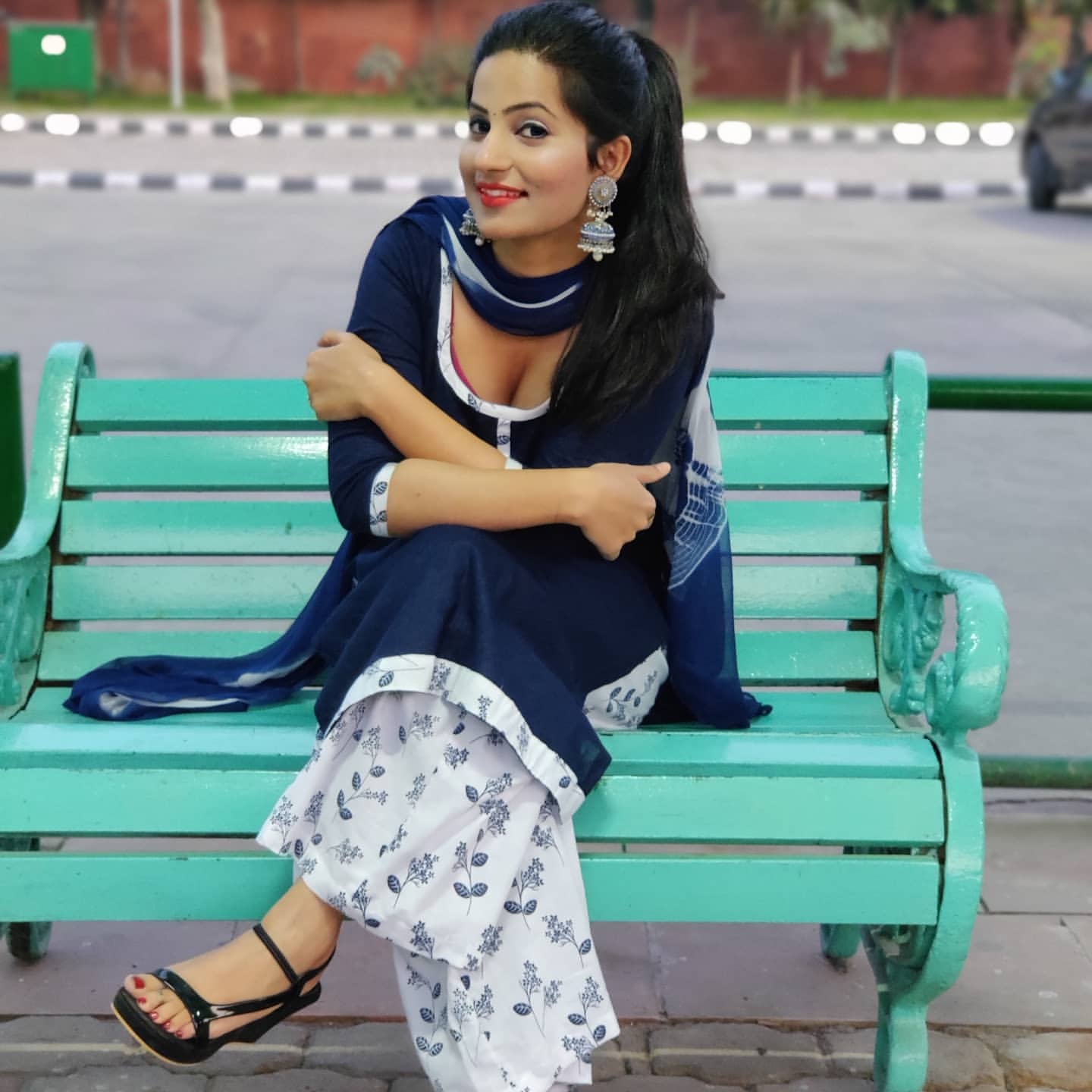 Seducing her masters. | Scrolller