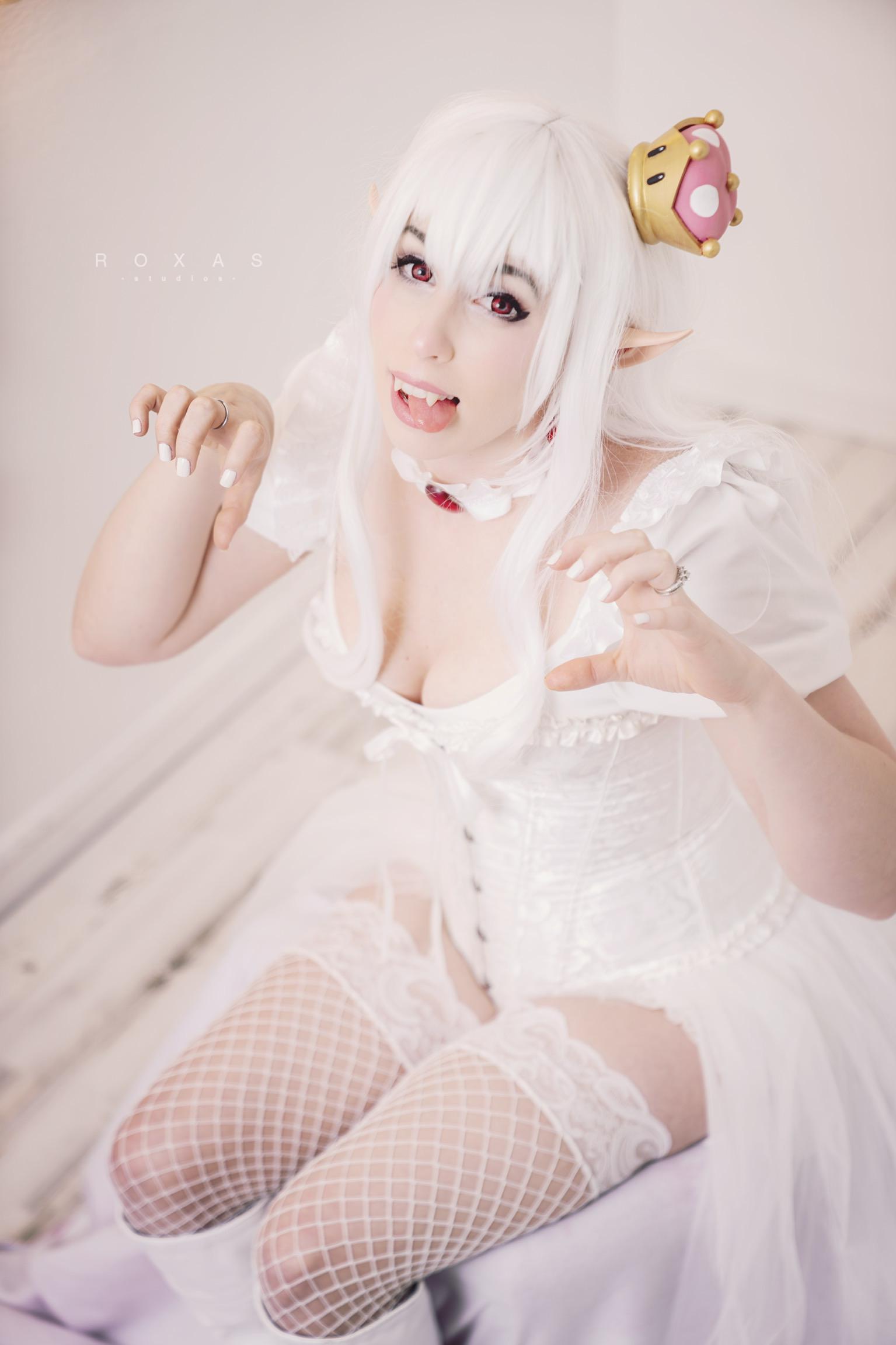 [self] Blehhp. Cosplayer: CupcakeKeator. Photographer: Roxas Studios. | Scrolller