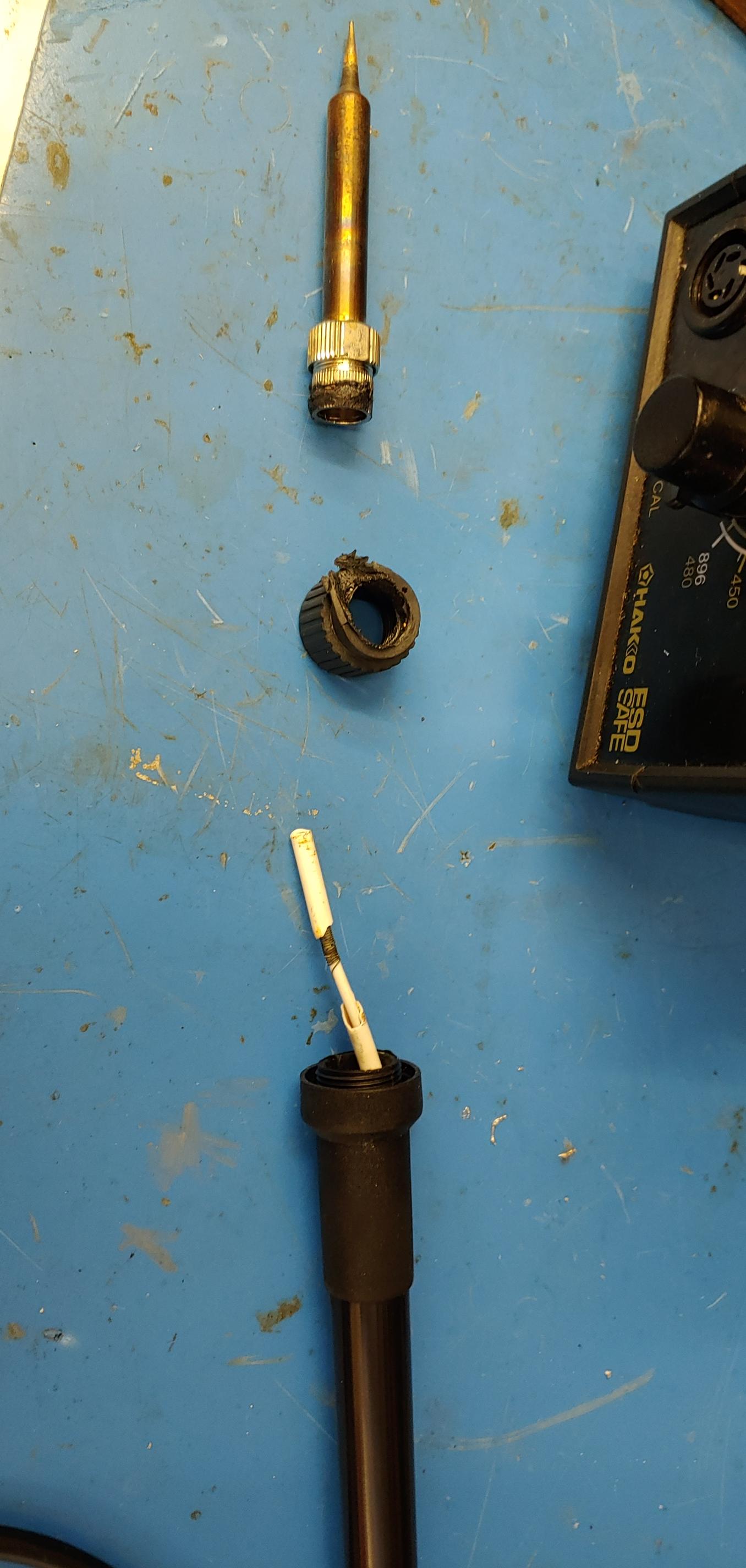 Self Destructing Chinesium Soldering Iron. | Scrolller