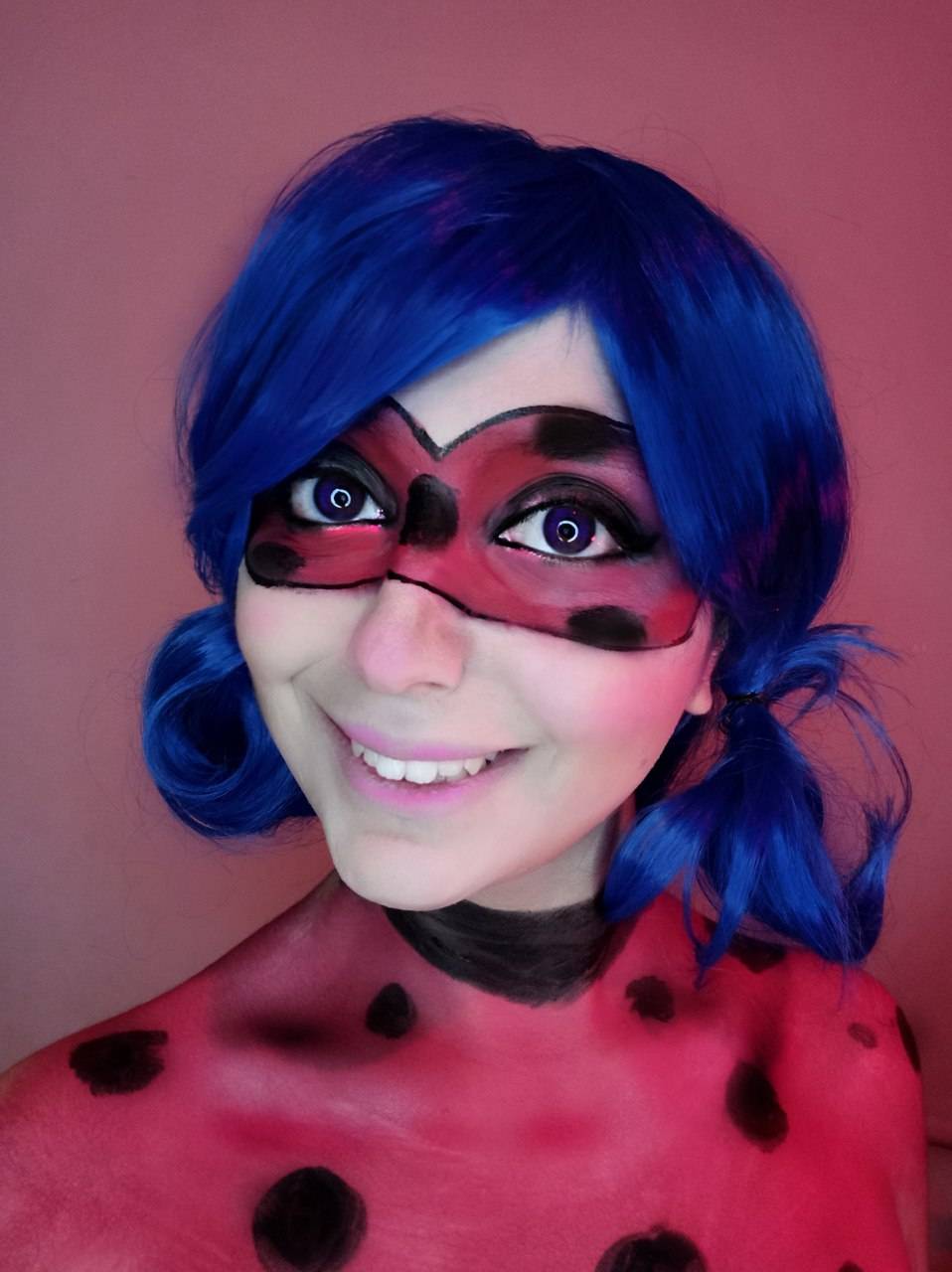 [Self] LadyBug Bodypaint by Bigheru.cosplay | Scrolller