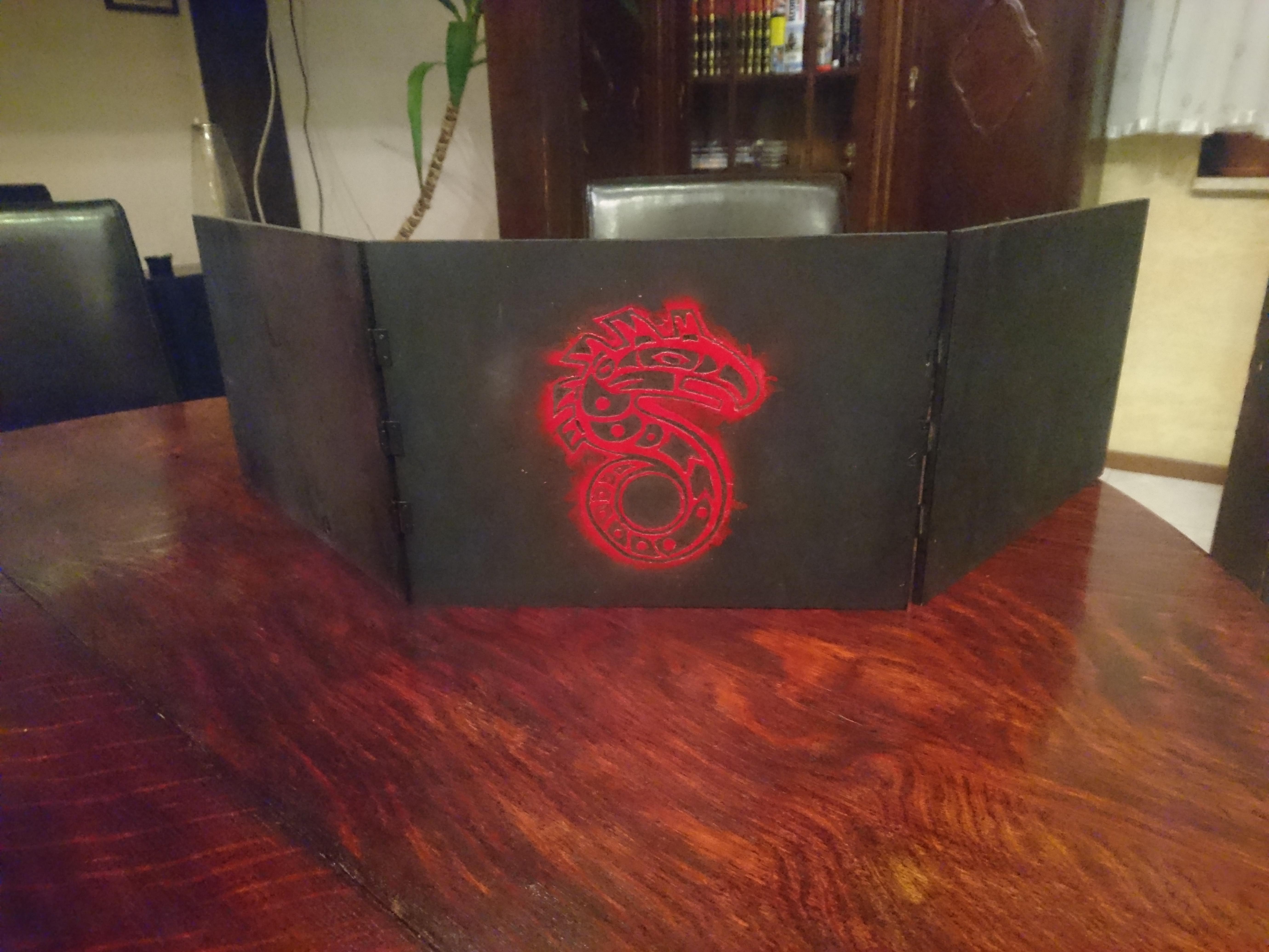 Self made GM screen | Scrolller