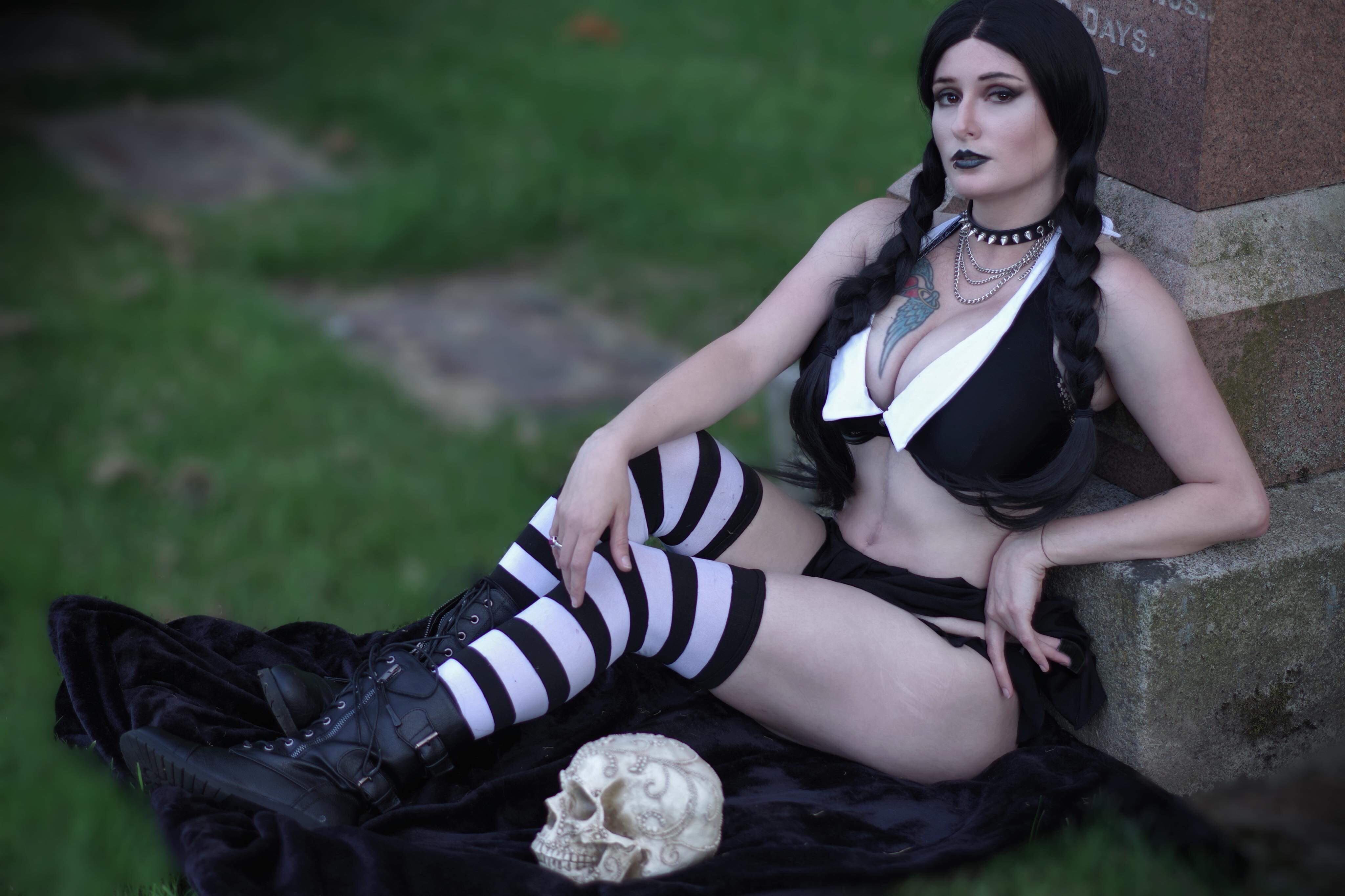 [self] My Wednesday Addams cosplay at the graveyard | Scrolller