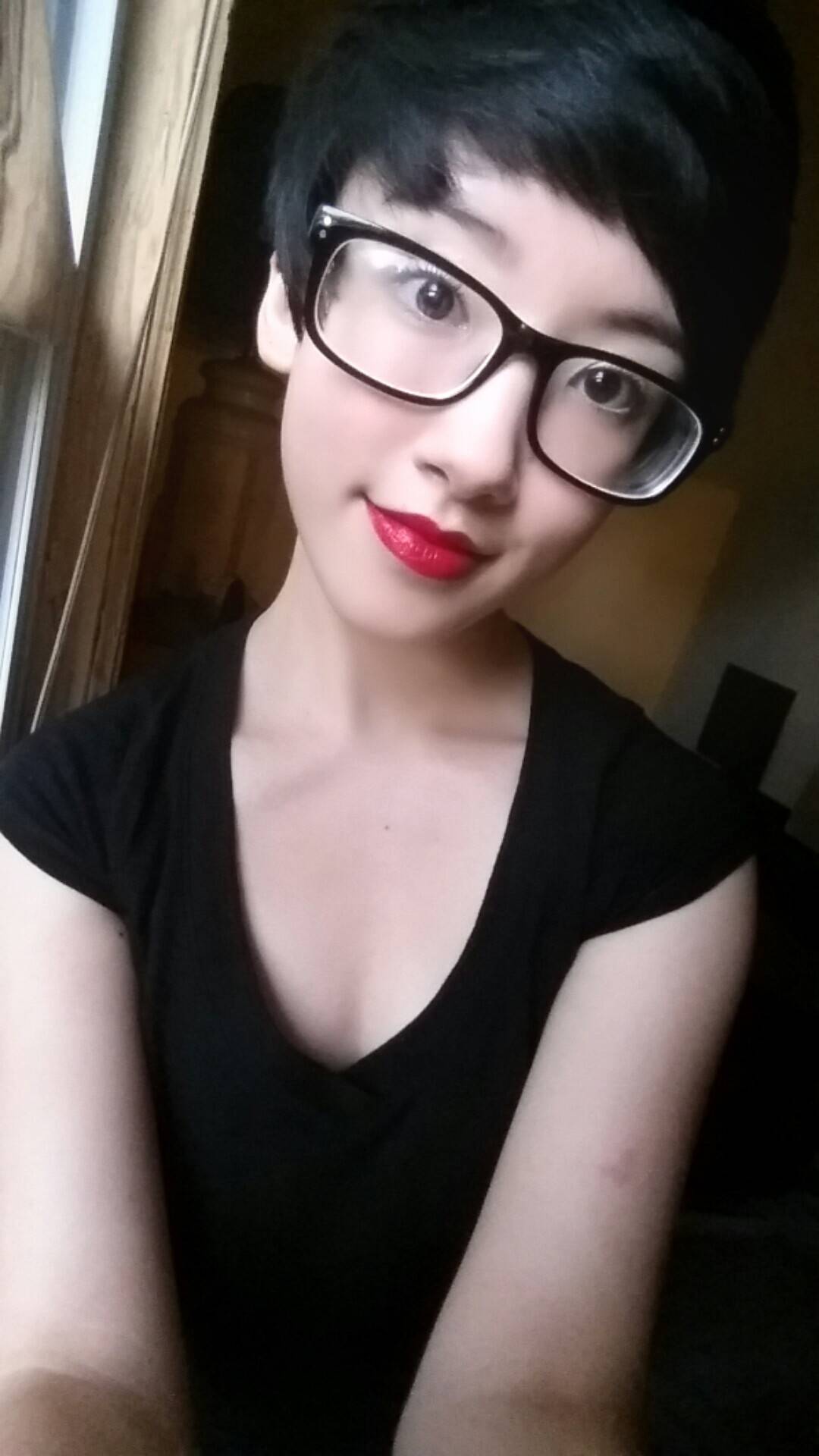 [Self] New lipstick: stay safe in the sun, everybody! | Scrolller