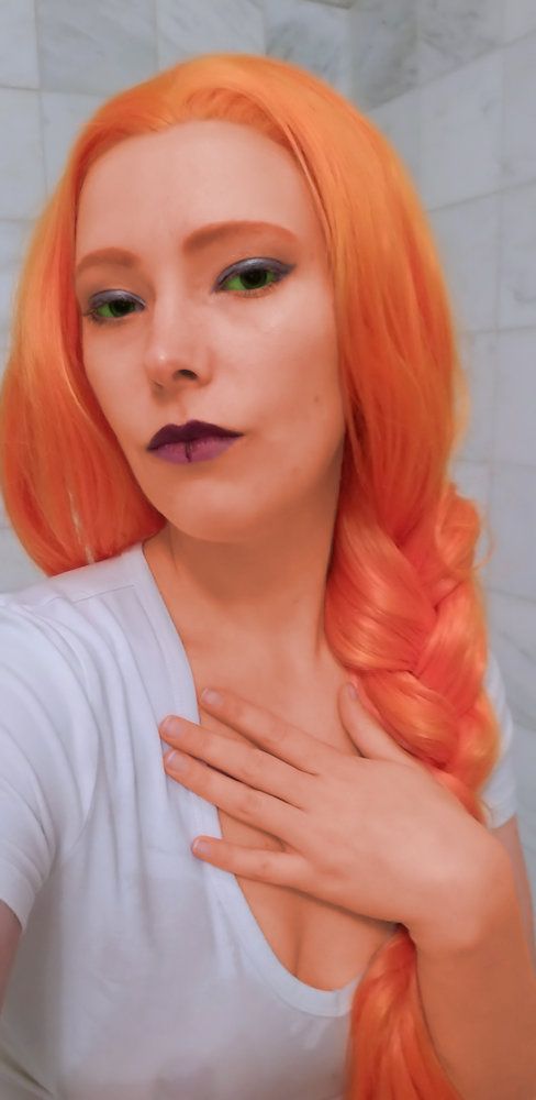 [SELF][Starfire from Titans] I hear humans like it when t-shirts are wet? | Scrolller