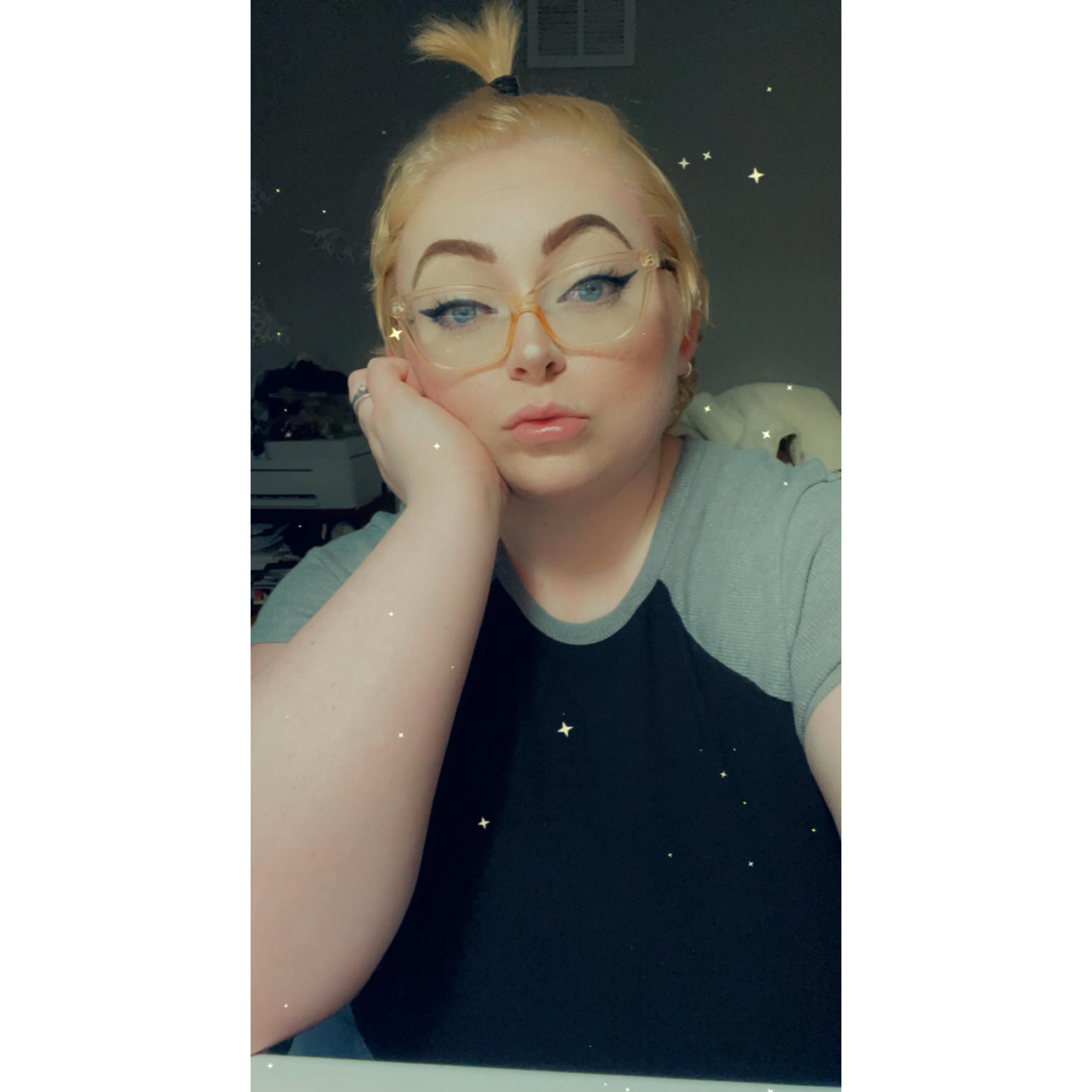 Selfie post to sticky | Scrolller