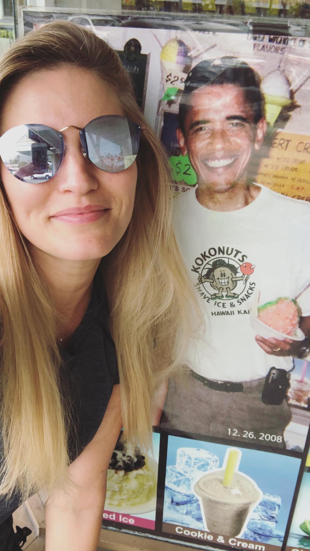 Selfie With Barack | Scrolller