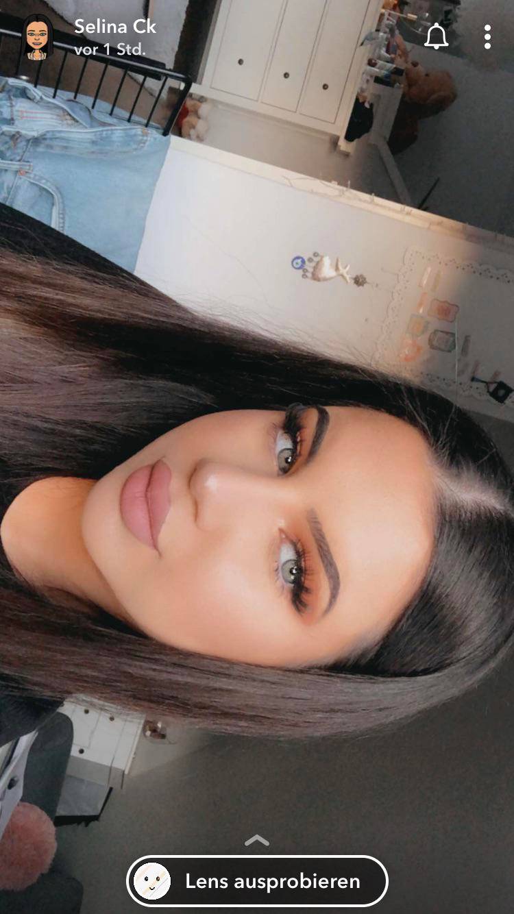 Selina ck 🥰 | Scrolller