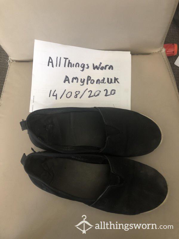 [seller] selling my well worn shoes on all things worn worn to work and ...