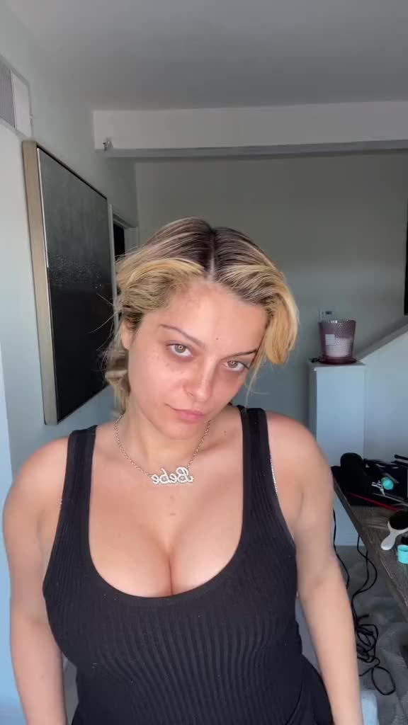 sexy as always | Scrolller