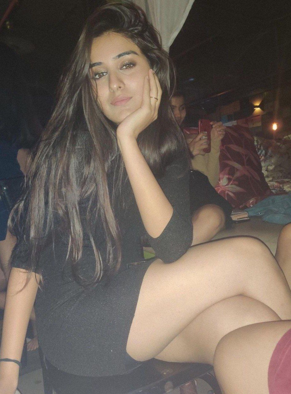 Sexy bitch | Scrolller