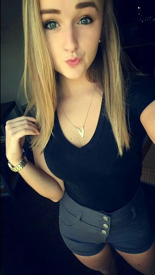 Sexy Blonde unknown wish i had more | Scrolller