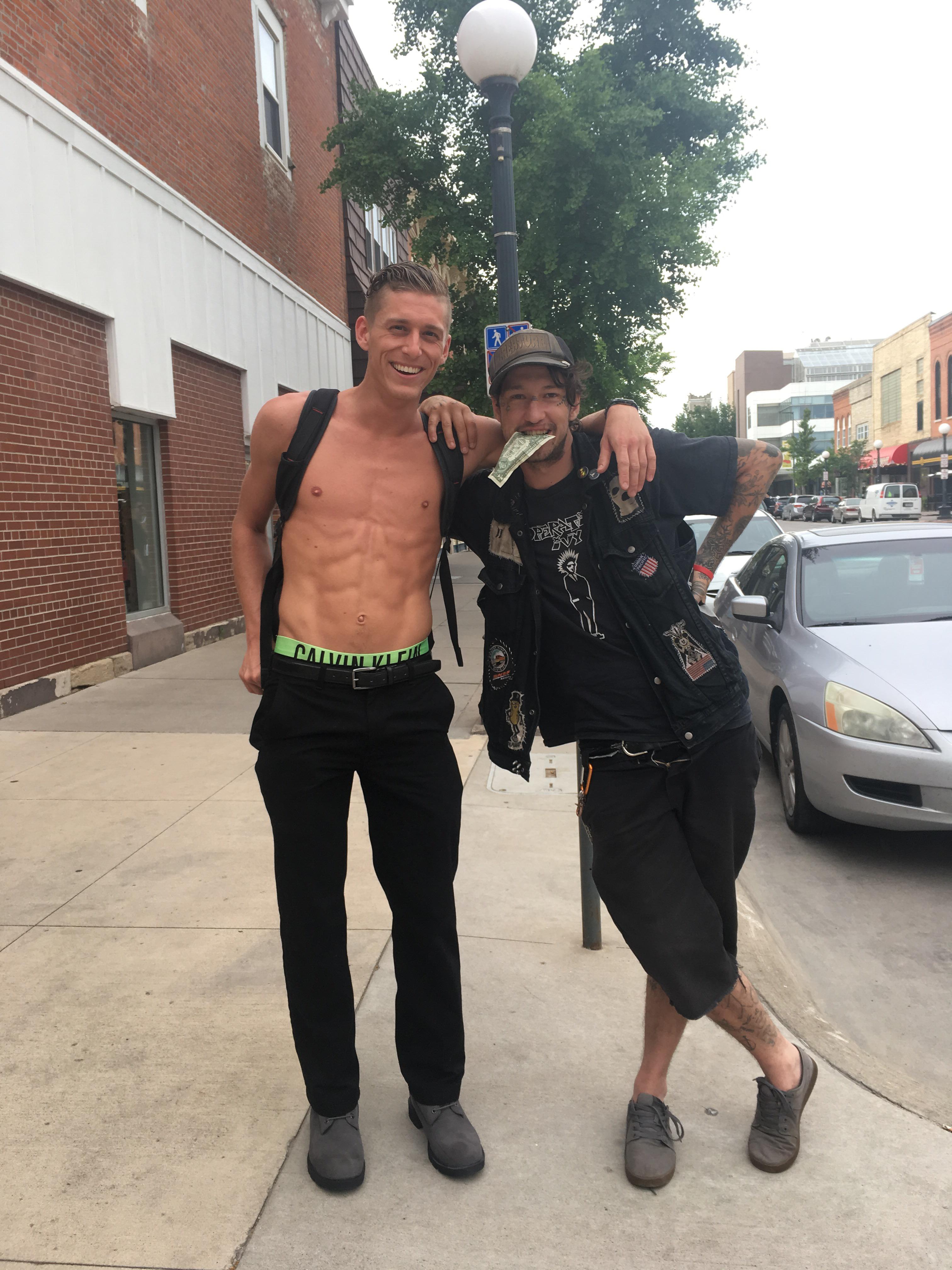 Sexy guy kick down | Scrolller