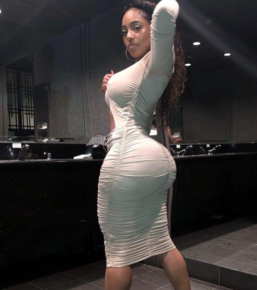 Sexy in White??? | Scrolller