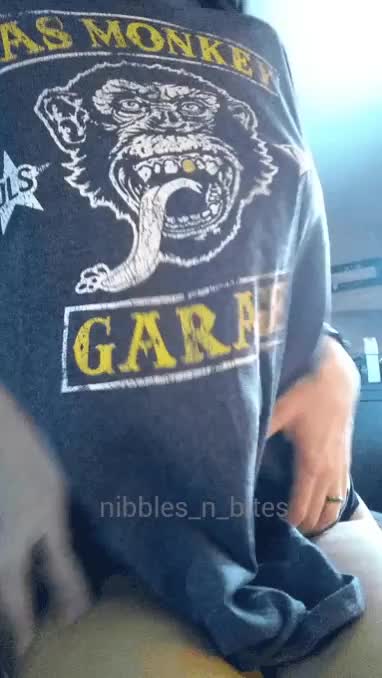 Sexy Monkey | Scrolller