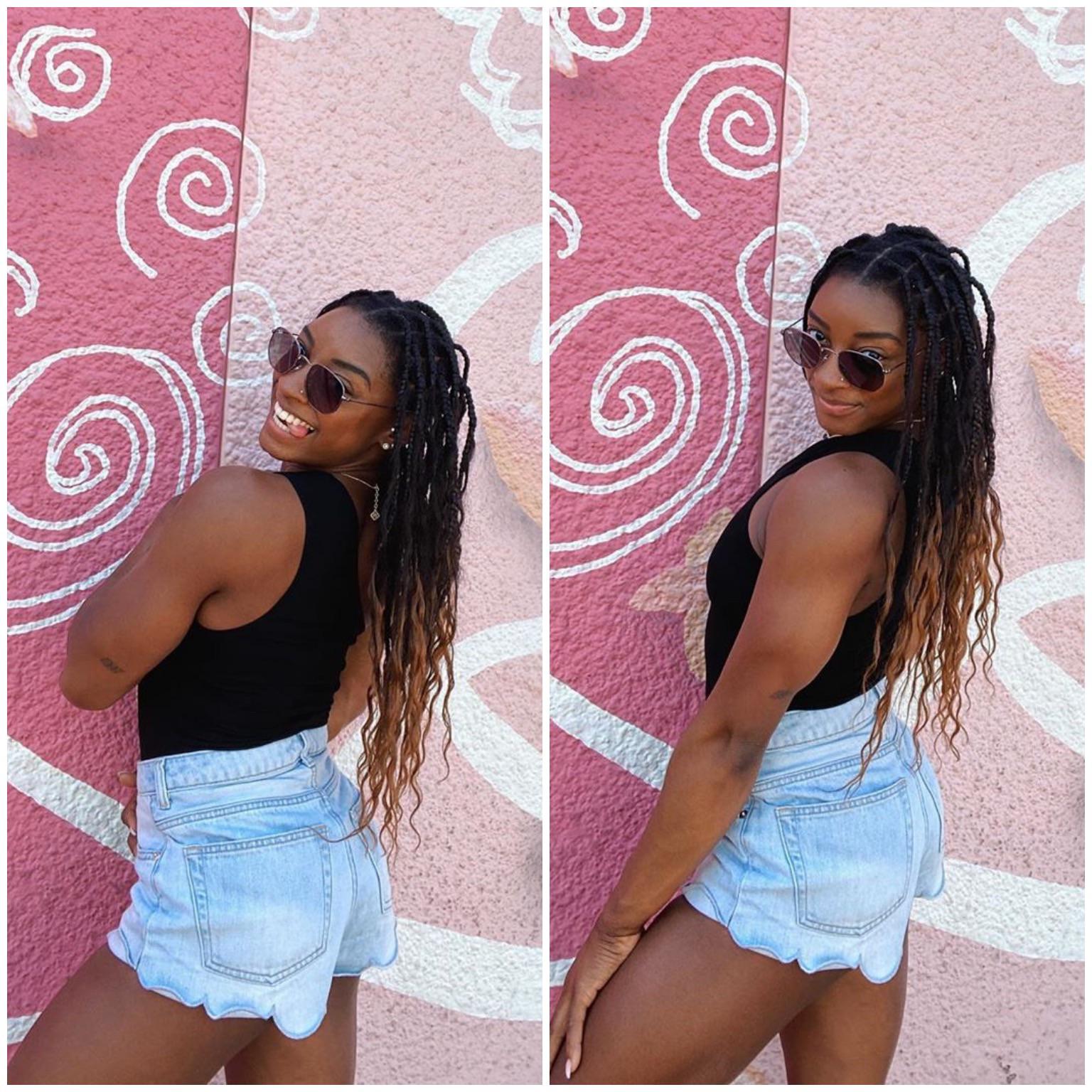 Sexy Simone | Scrolller