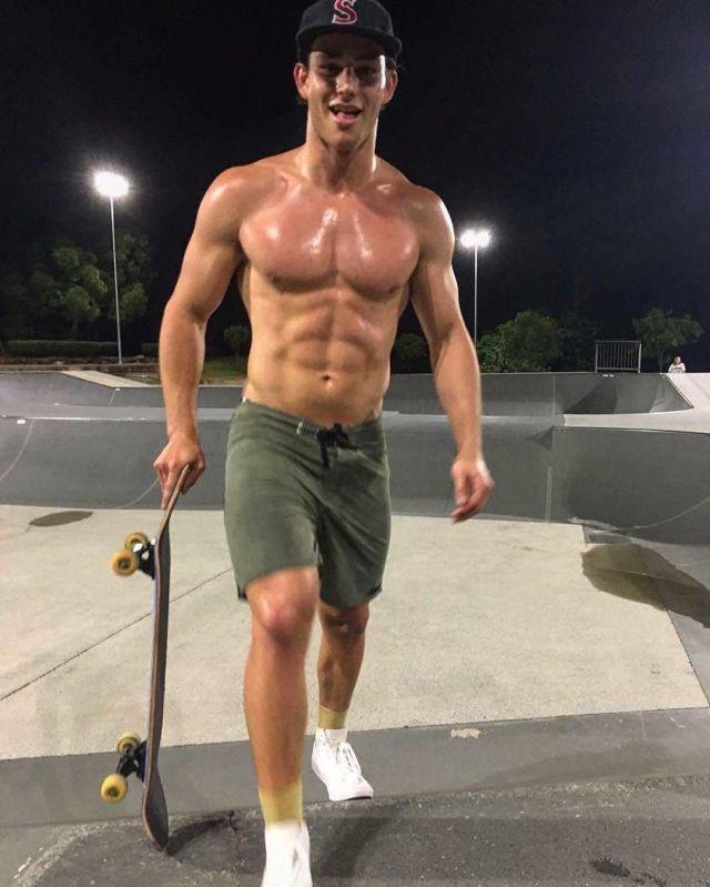 SFW Skate Bro. | Scrolller