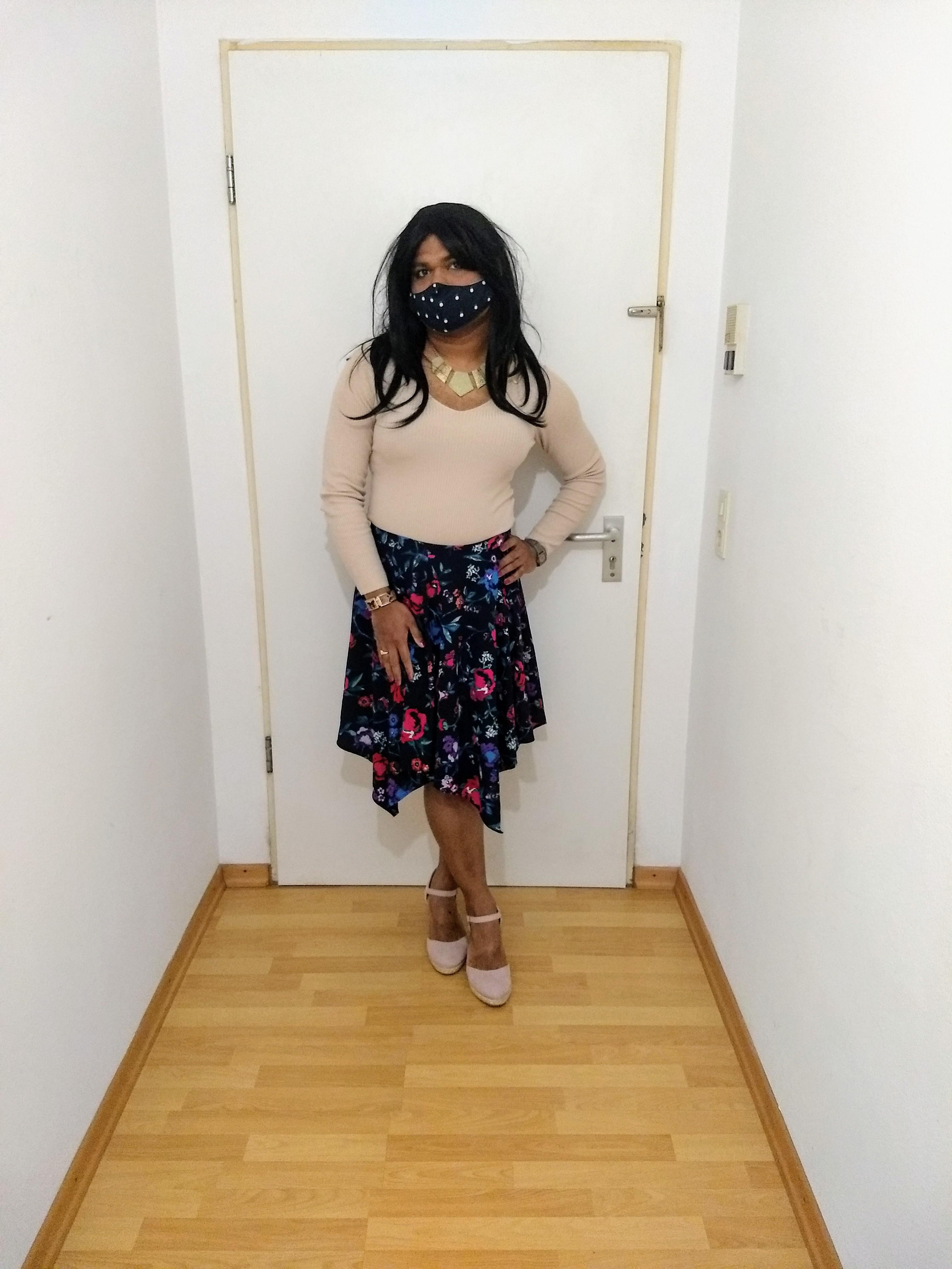 Shaved and showered just to dress up 😉 | Scrolller