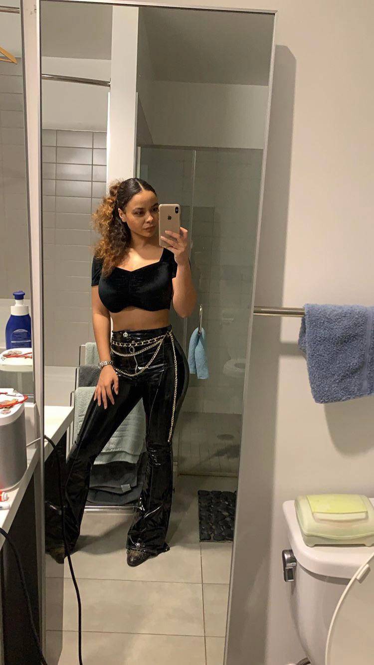 She Can Chain Me Up Anytime Scrolller