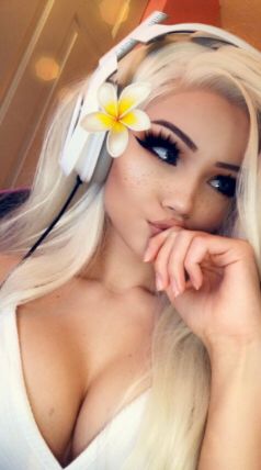 She cute!!!!! | Scrolller