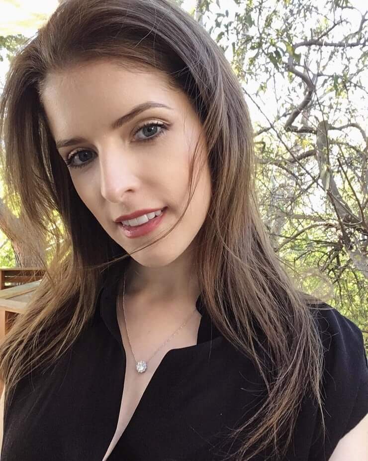 She Deserves Do Have Her Face Covered With Cum Scrolller