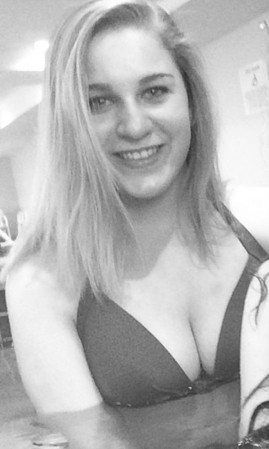 She filled out her top very nicely | Scrolller