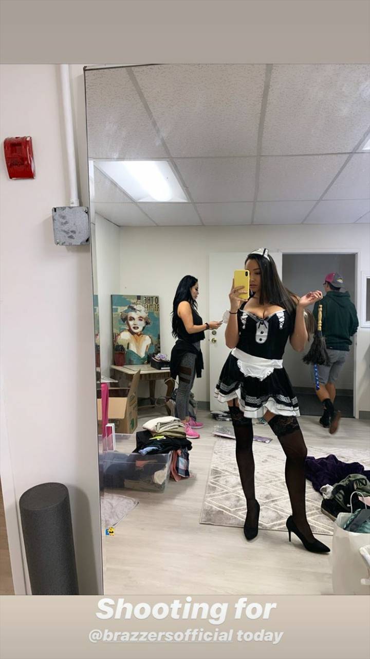 She is back boys. It's confirmed! | Scrolller