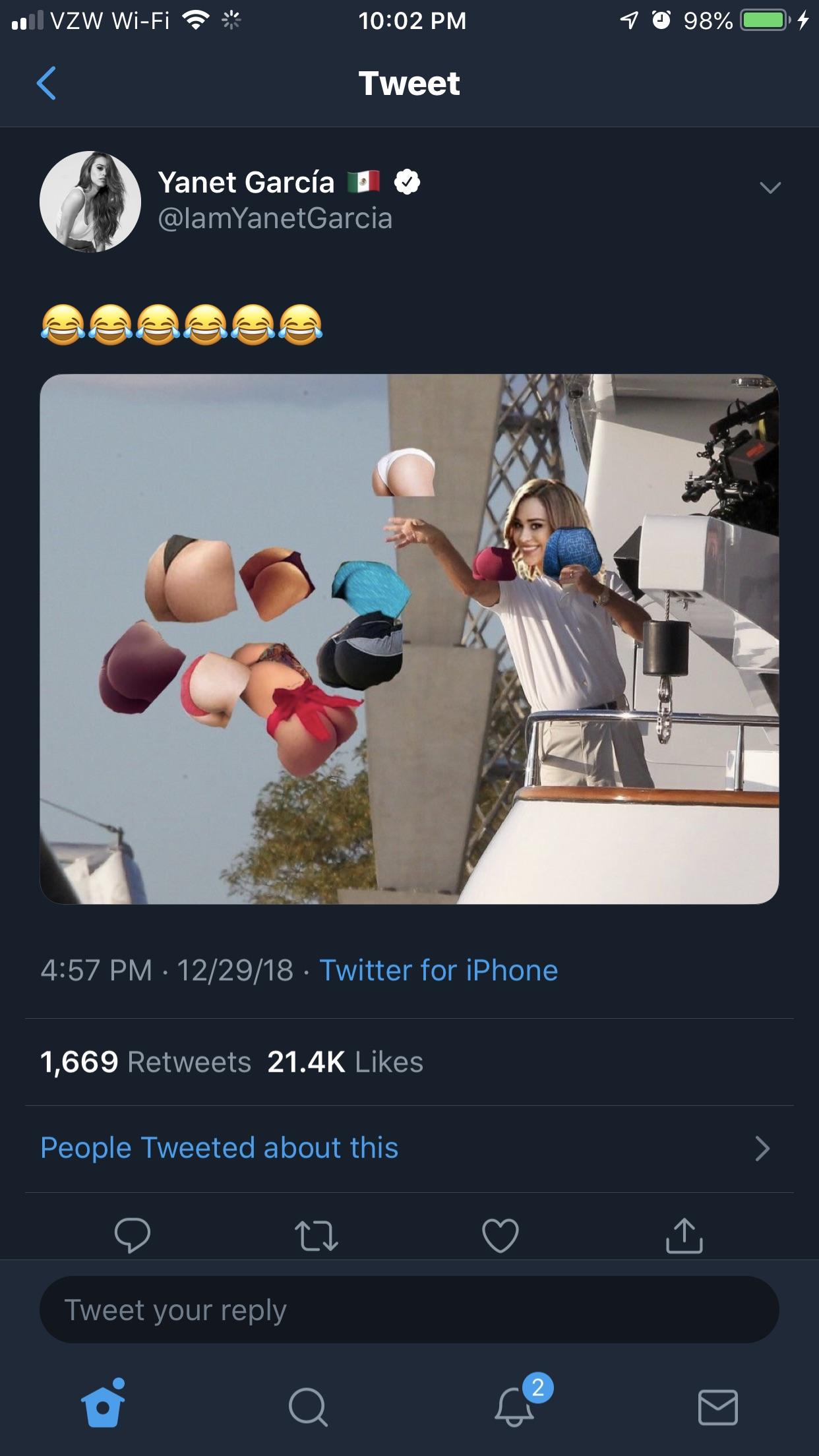 She knows what she’s doing | Scrolller