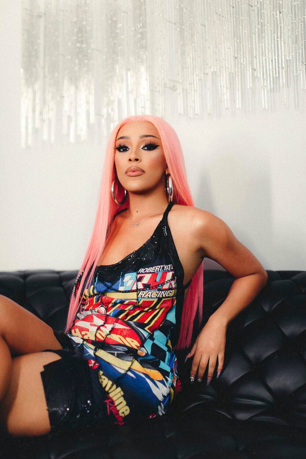 She looks good here | Scrolller