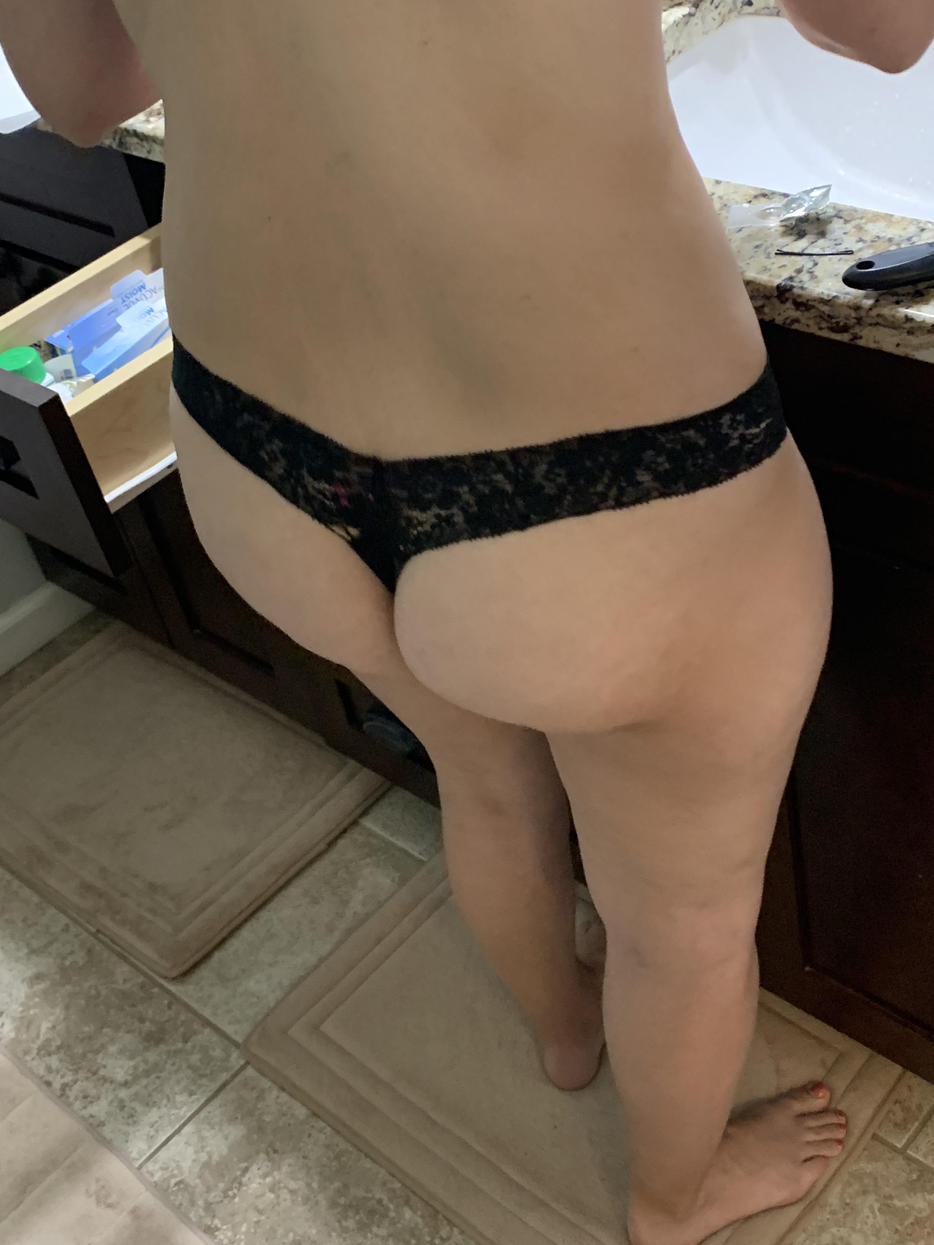 She’s feeling peachy | Scrolller