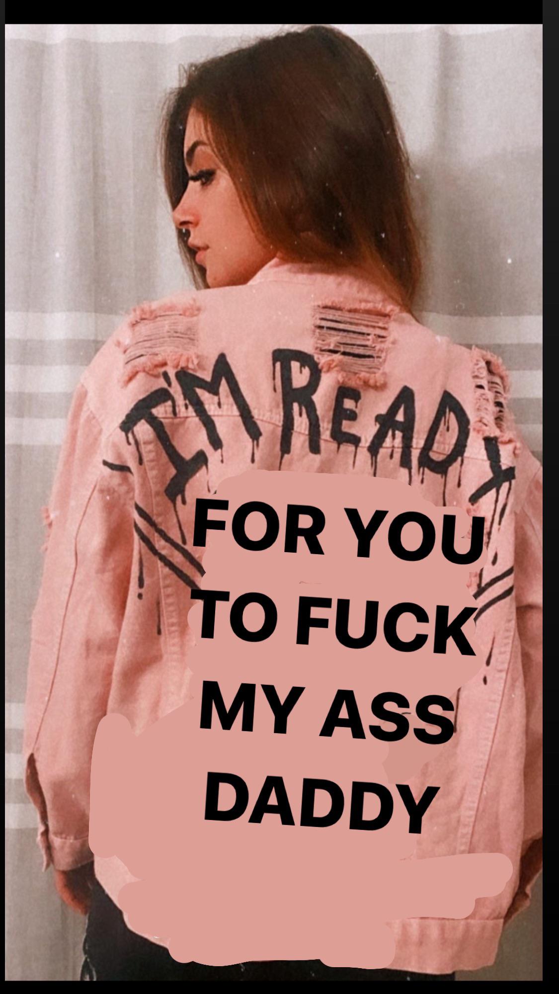 She’s ready and waiting | Scrolller