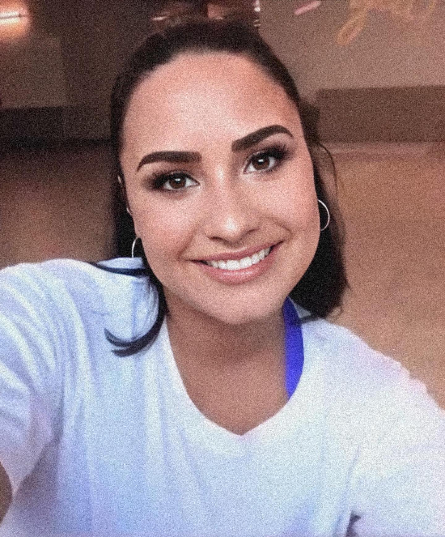 Shes So Adorable 😍😍😍 Scrolller