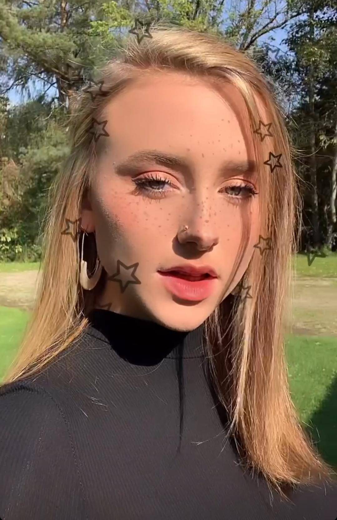 Shining Star | Scrolller