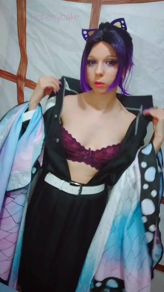 Shinobu video teasing Gyuu~(* ‿ ) | Scrolller