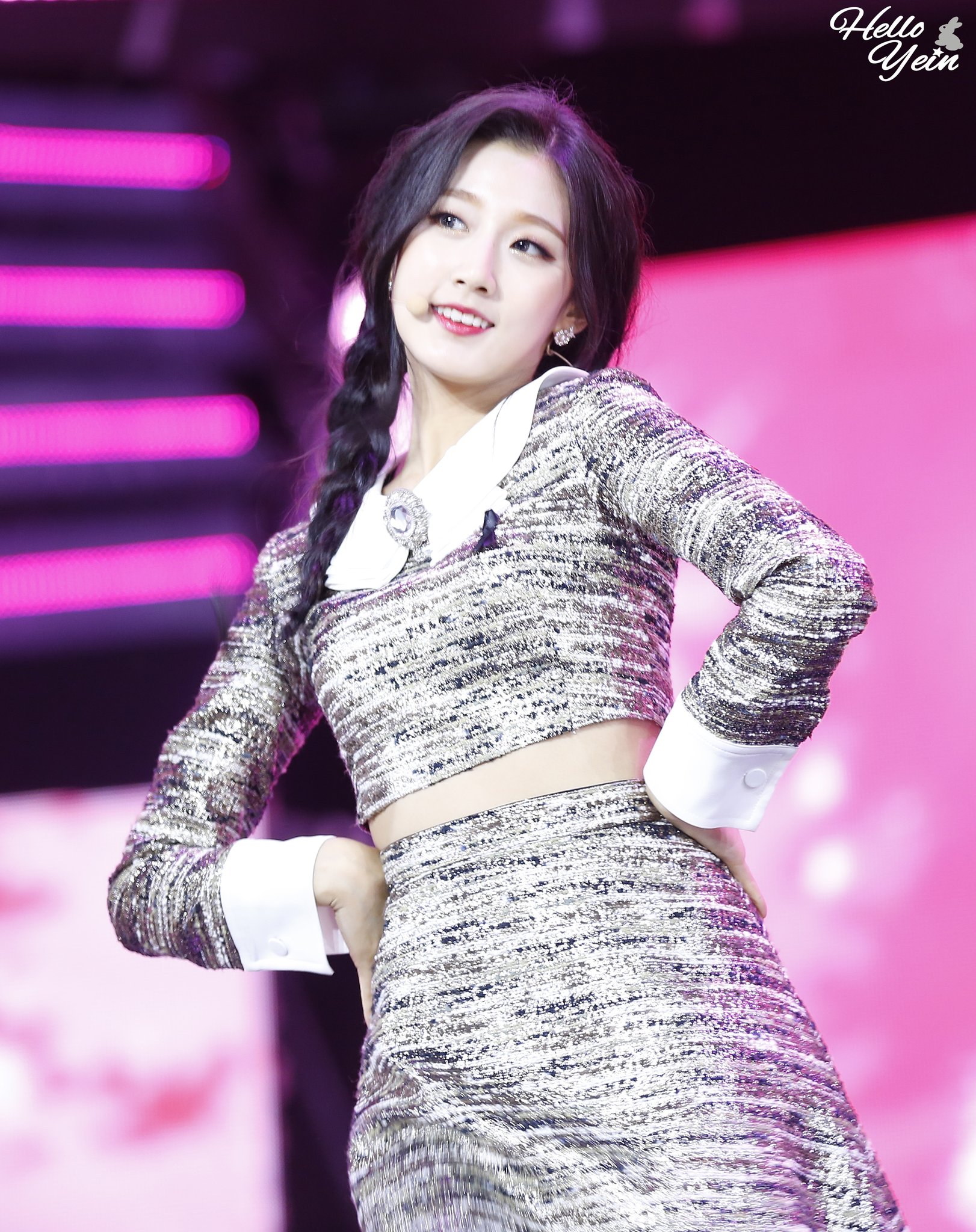 Shiny Yein | Scrolller