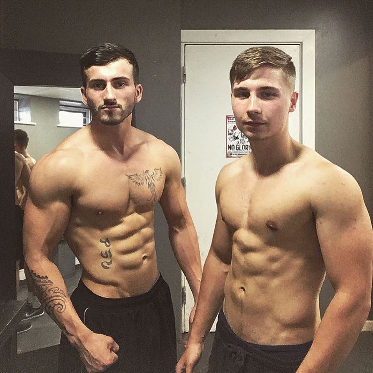 Shirtless bros | Scrolller