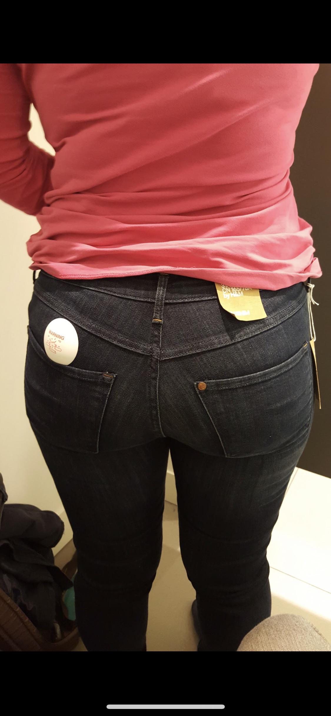 Shopping with my cousin-Want to slap it!!! | Scrolller