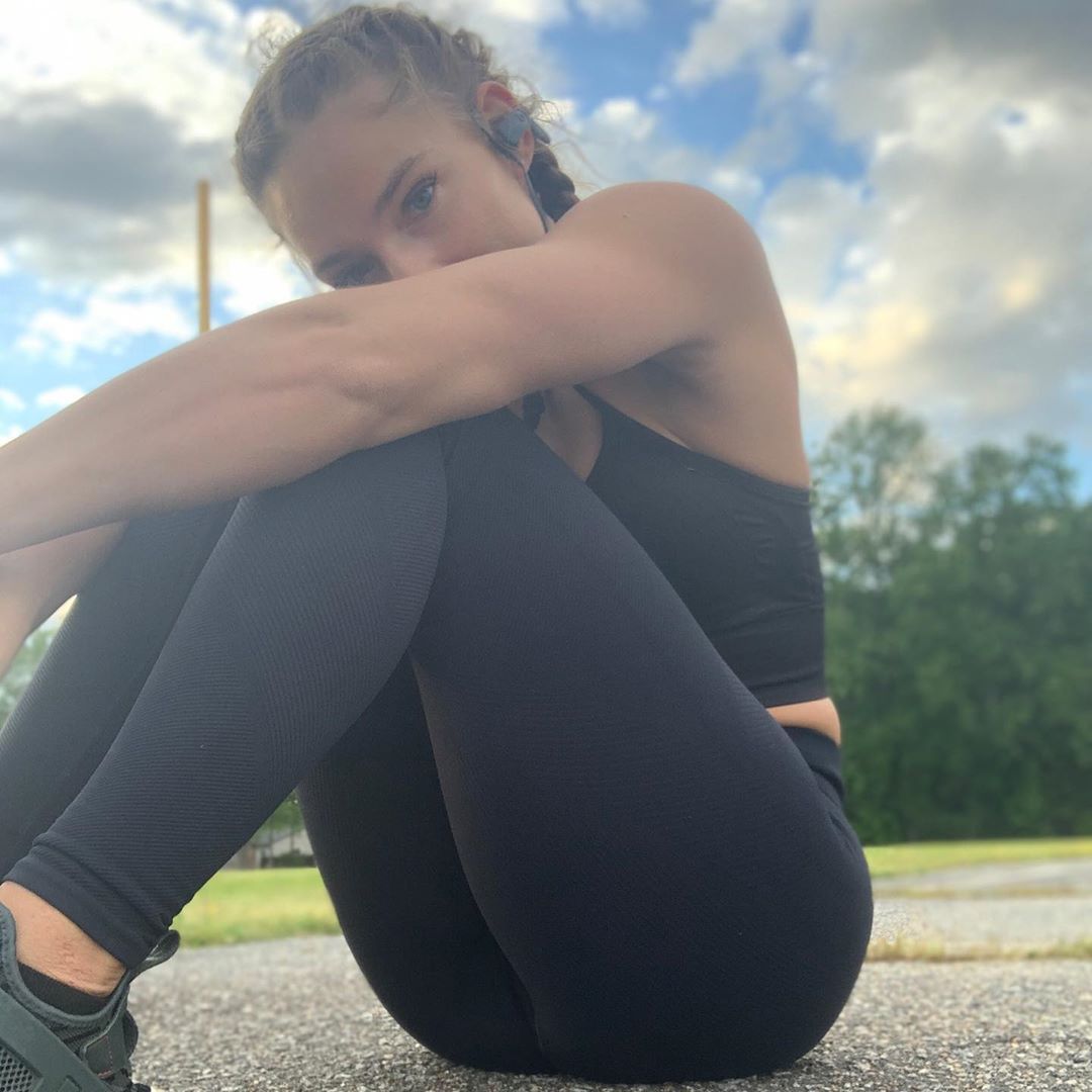 Short Break | Scrolller