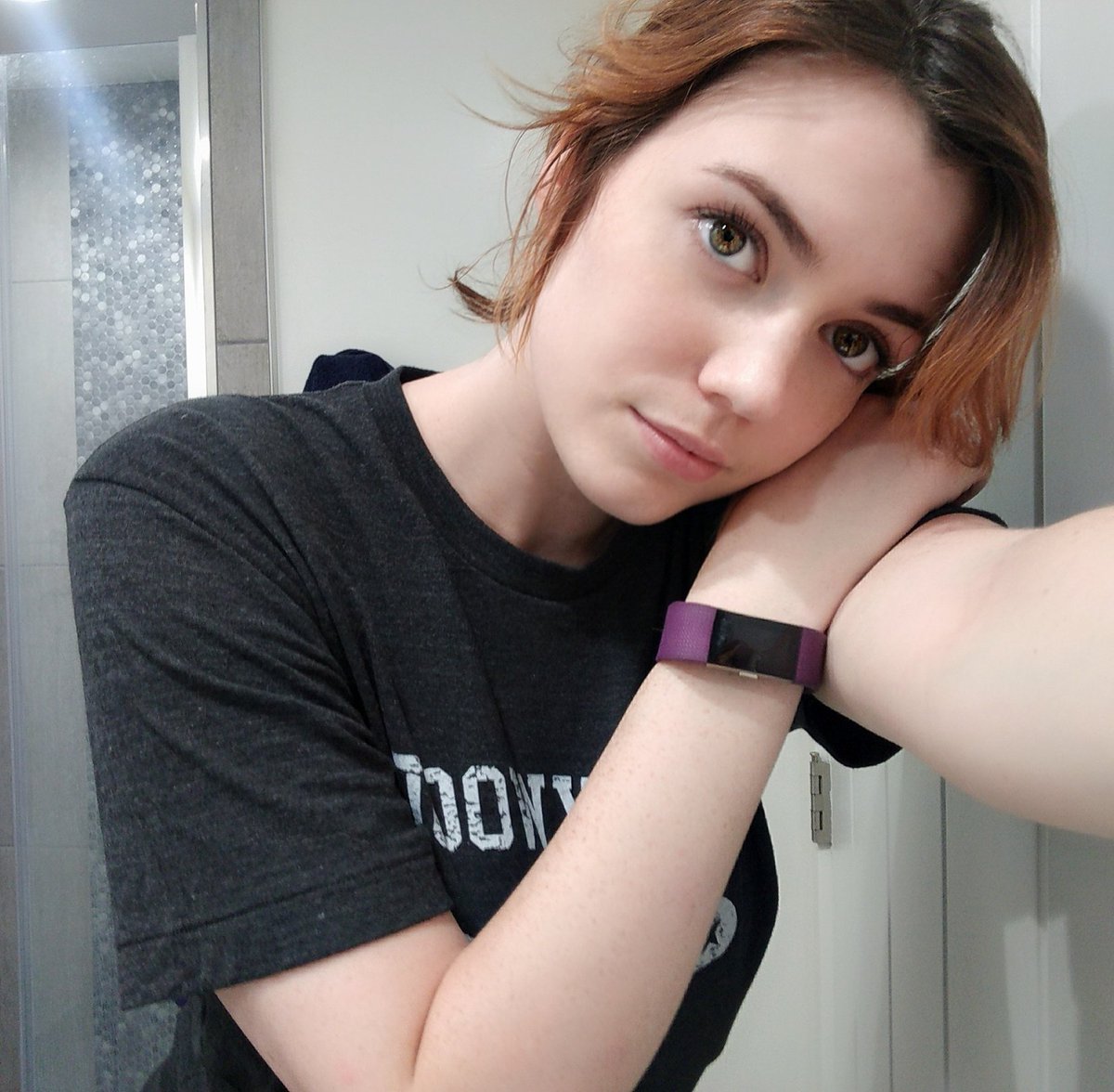 Short-haired Cutie | Scrolller