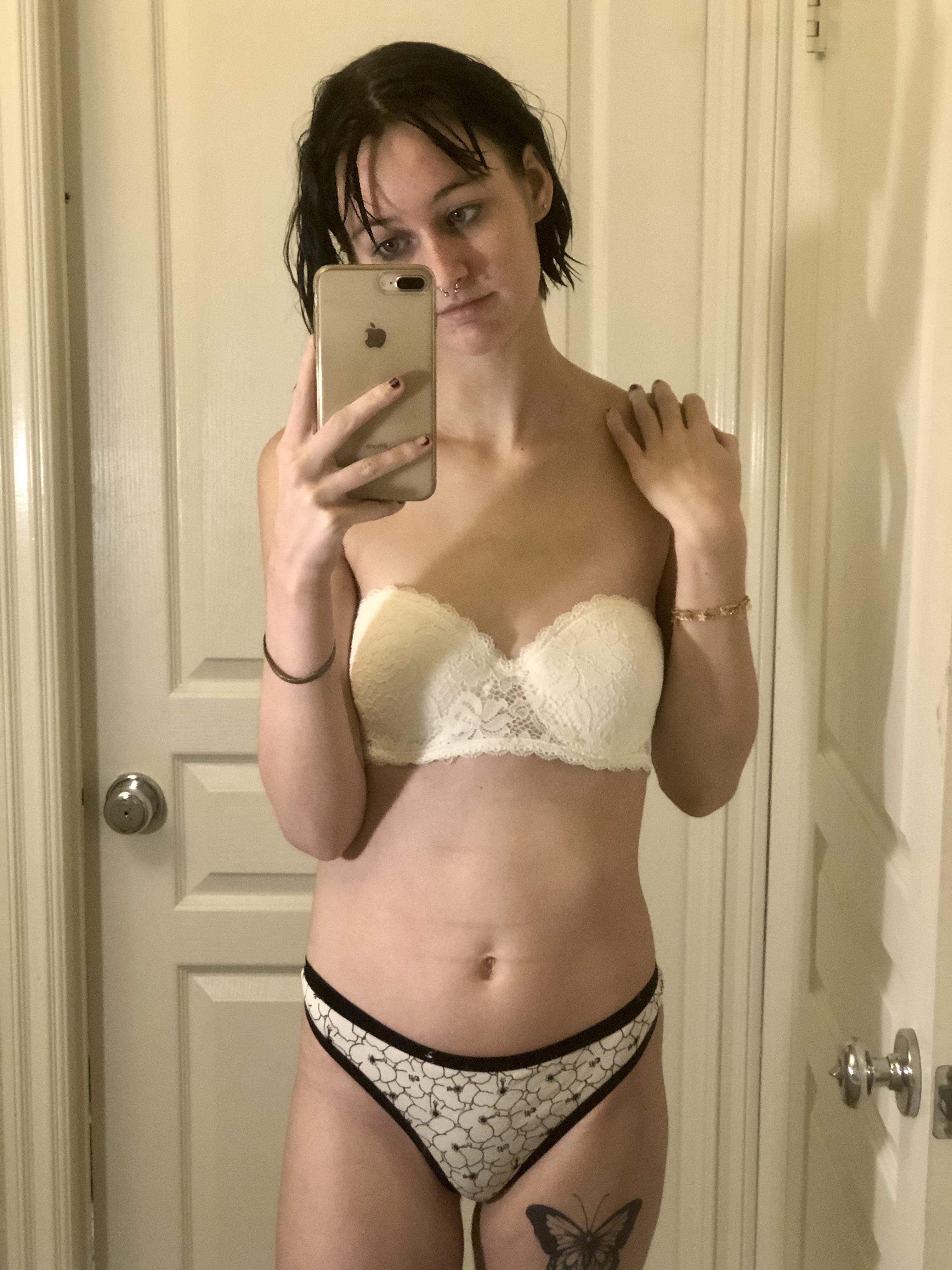 Choke me hard 😜 | Scrolller