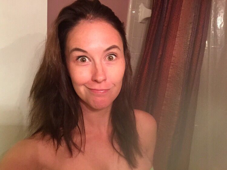 Shower Scene Scrolller