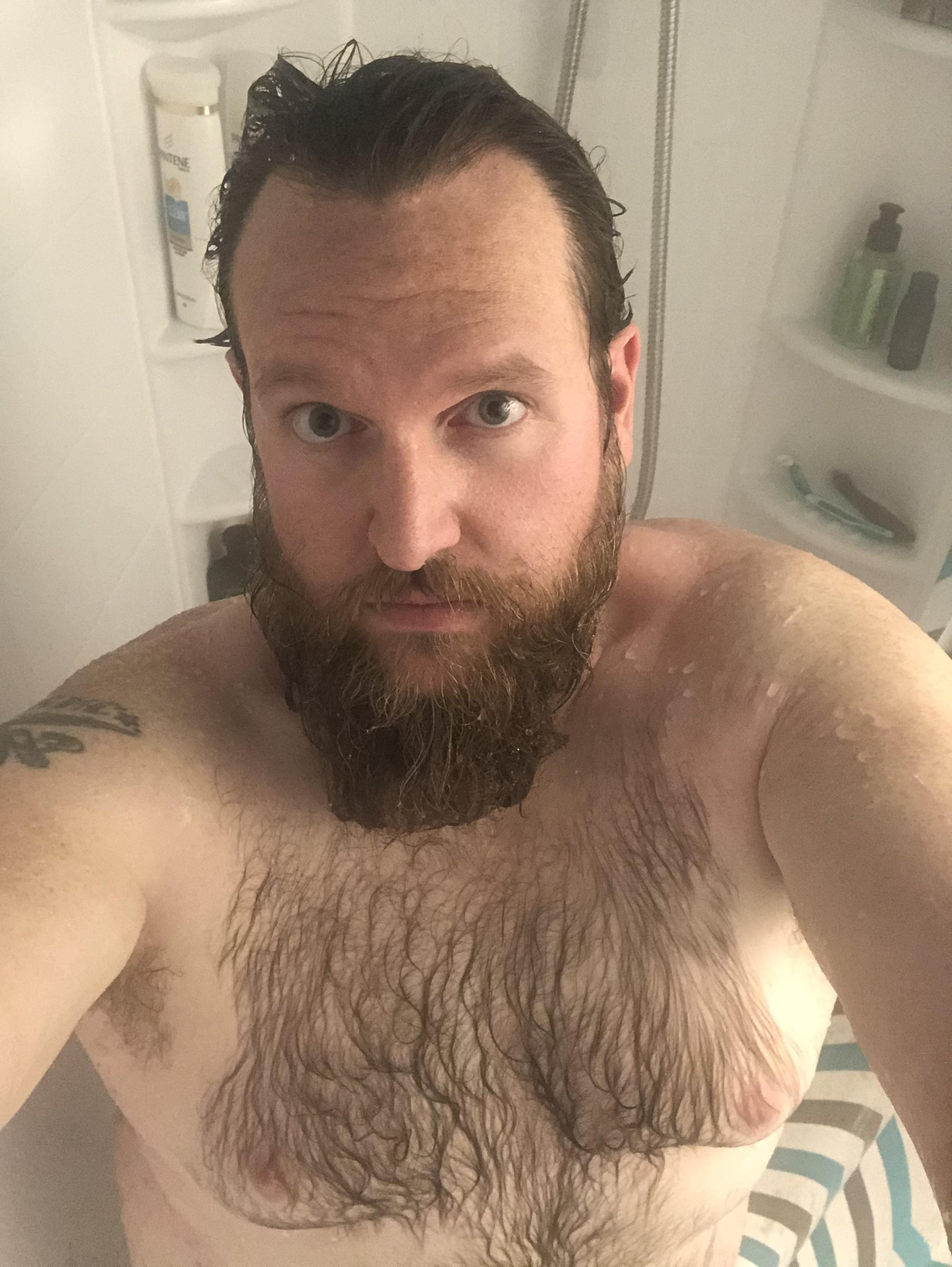 Shower time | Scrolller