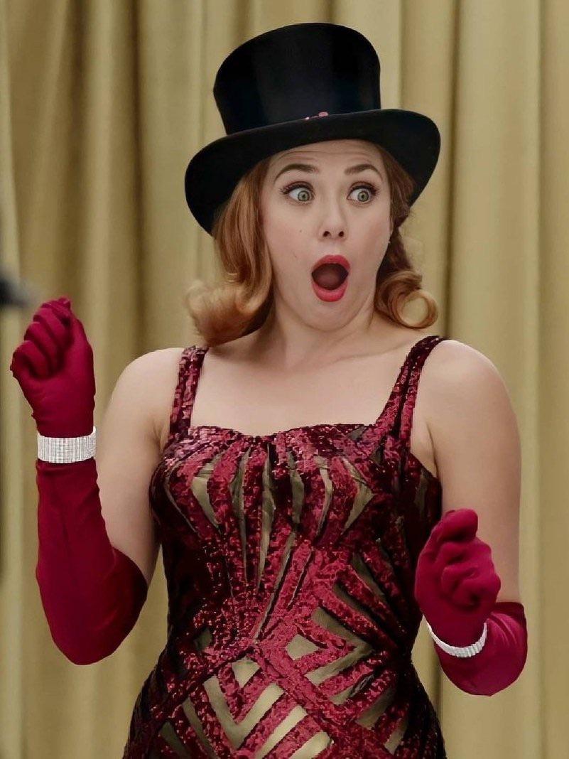 Showing Elizabeth Olsen your own trick with your big erection | Scrolller