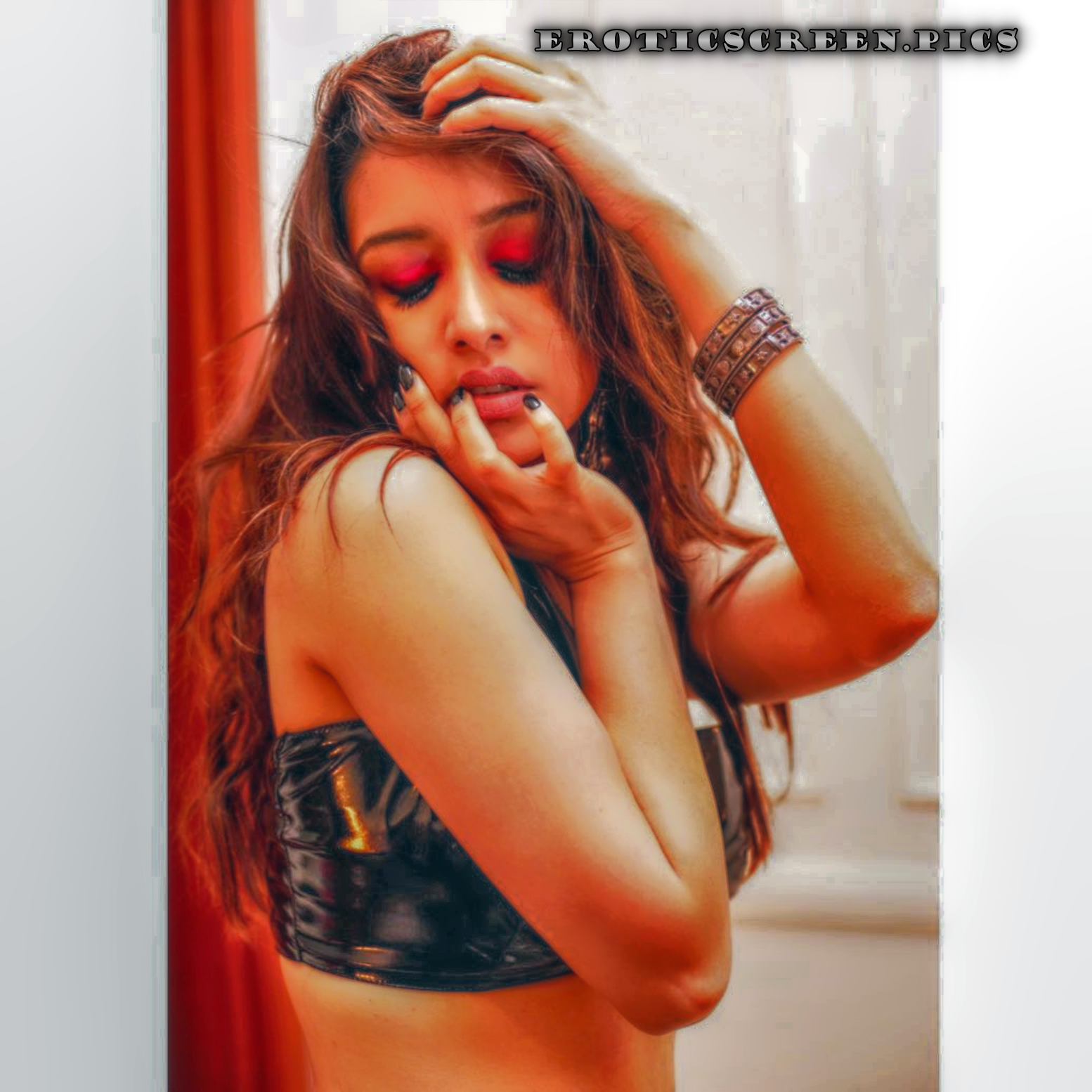 Shraddha Kapoor Super Sexy Edit - HQ | Scrolller