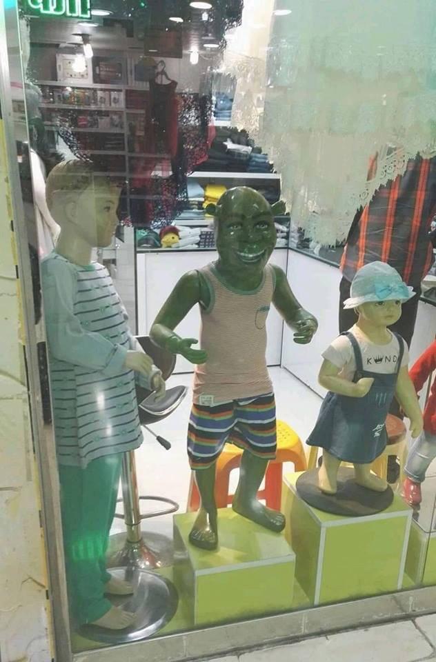 Shrek the cool kid | Scrolller